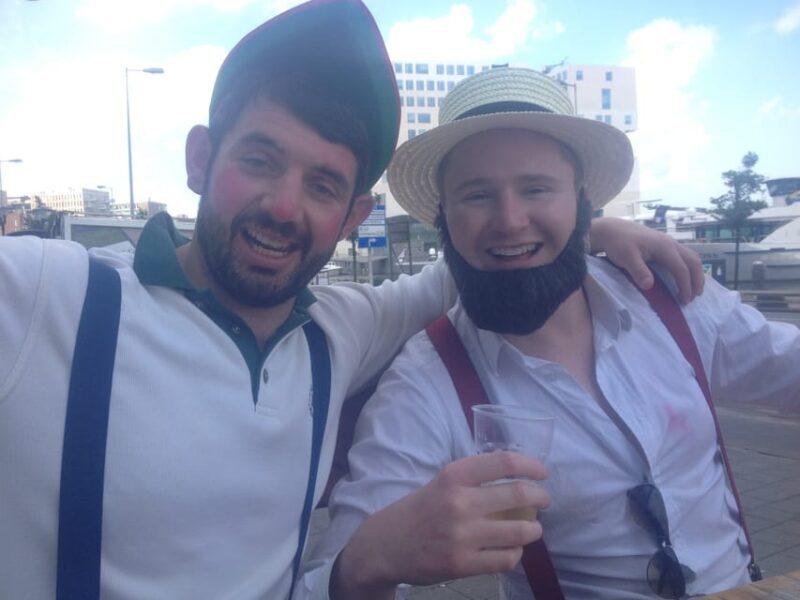 Amsterdam: Party Bike Tour with Beer - FAQ