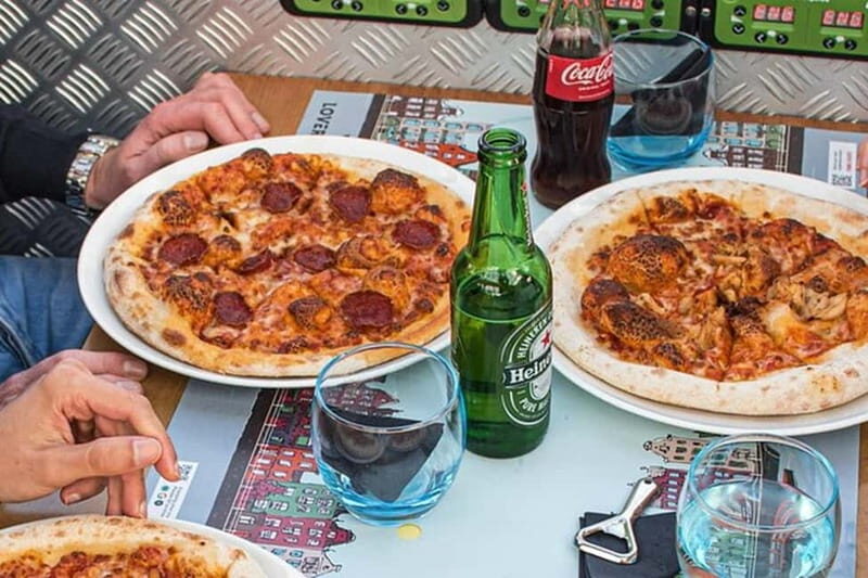 Amsterdam: Pizza Cruise with New York Pizza & Drinks - Who Will Love This Experience?
