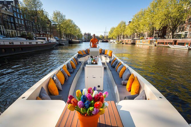 Amsterdam Private BBQ and Drinks Cruise With Onboard Chef - Who Will Love This Tour?