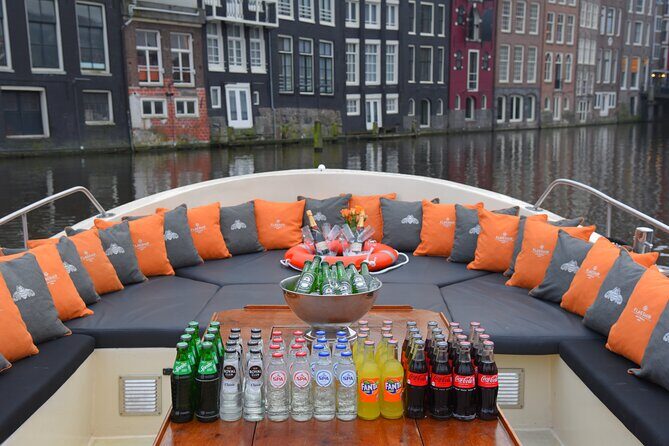 Amsterdam Private BBQ and Drinks Cruise With Onboard Chef - The Sum Up: Who Should Book This Experience?