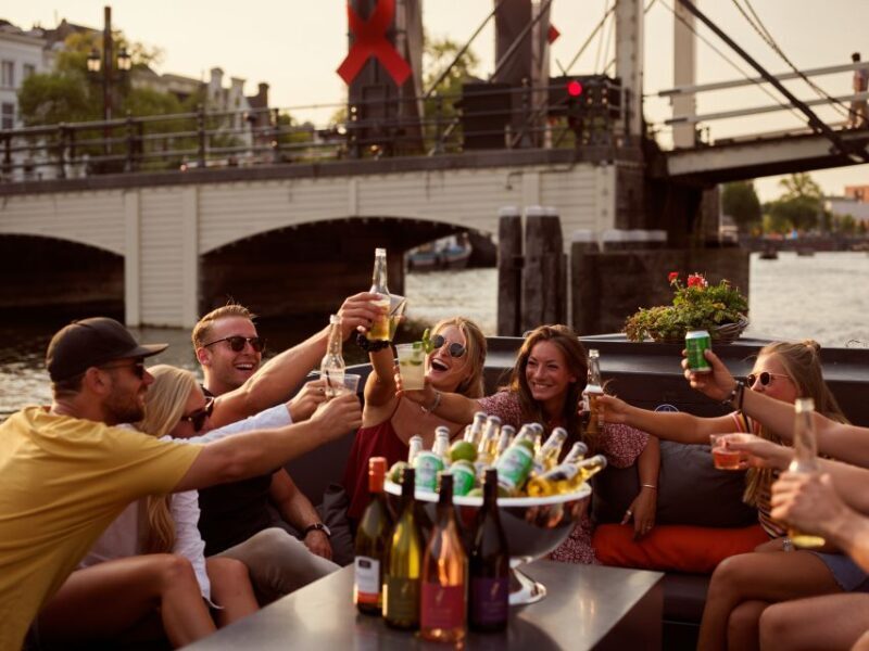 Amsterdam: Private BBQ Cruise with Personal Chef & Drinks - Starting Point and Duration