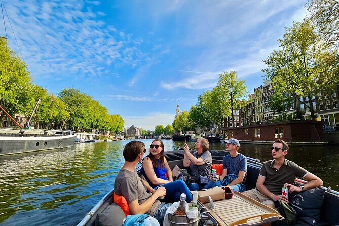 Amsterdam Private Canal Cruise  90 Minutes through the Old City - Who Would Love This Tour?