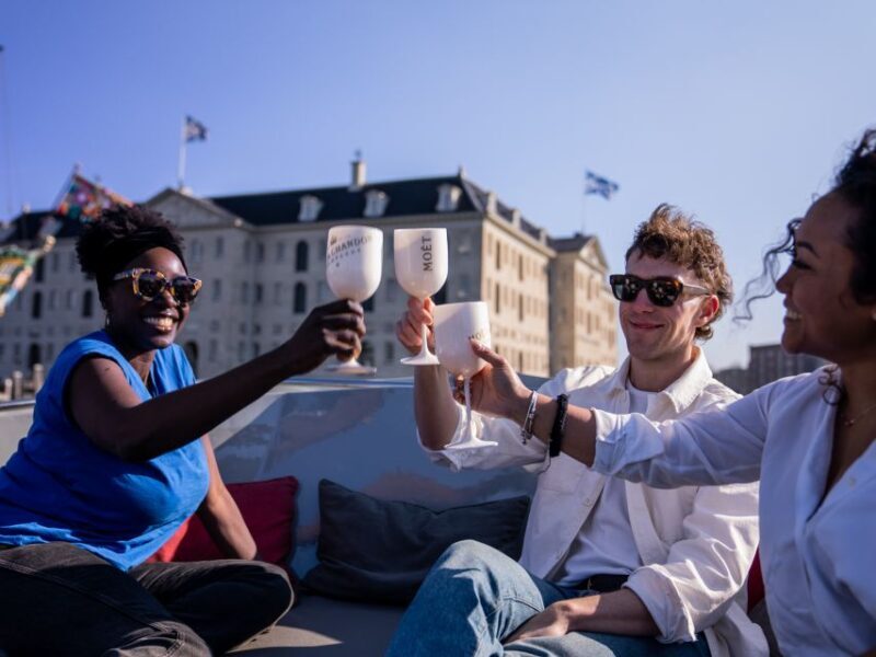 Amsterdam: Private Canal Cruise with Drinks and Snacks - Key Points