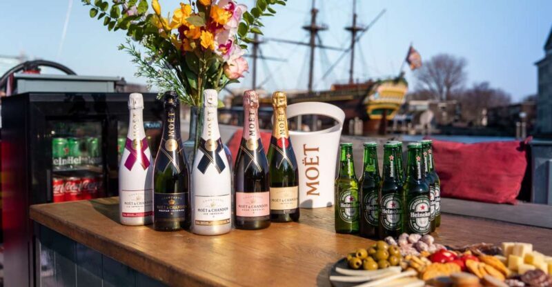 Amsterdam: Private Canal Cruise with Drinks and Snacks - Exploring the Experience in Detail