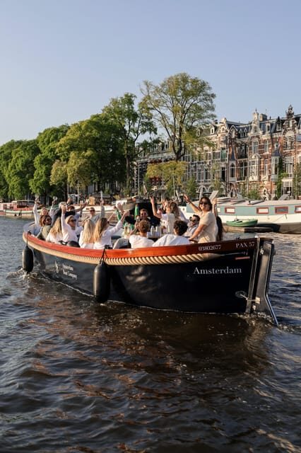 Amsterdam: Private City Canal Cruise - Who Will Benefit Most?