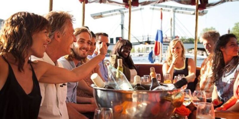 Amsterdam: Private Luxury Cruise with Pizza and Drinks - Exploring Amsterdam from the Water: A Private Luxury Canal Cruise with Pizza and Drinks