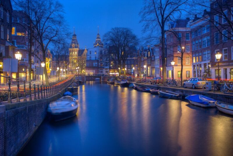 Amsterdam Private Welcome Tour with a Local Guide - Key Points