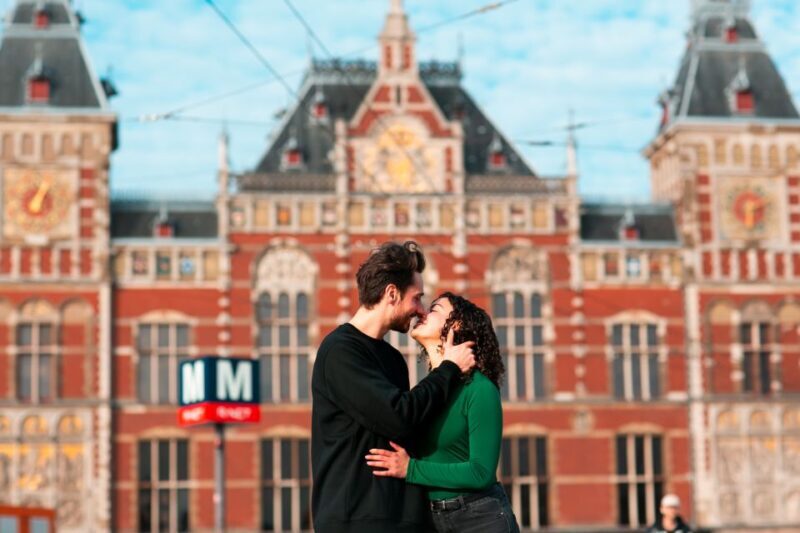 Amsterdam: Professional photoshoot at Centraal Station - Practical Tips for Making the Most of Your Photoshoot