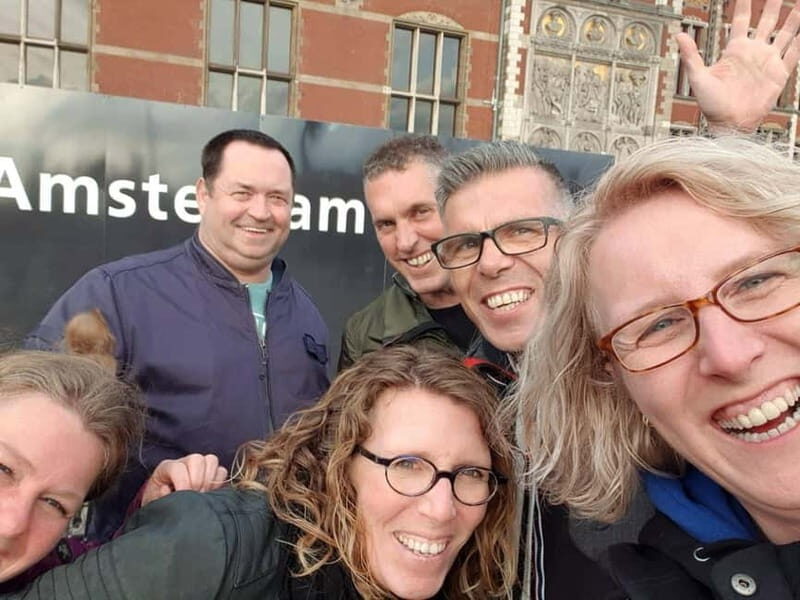 Amsterdam: Pub Crawl Tour - Key Points