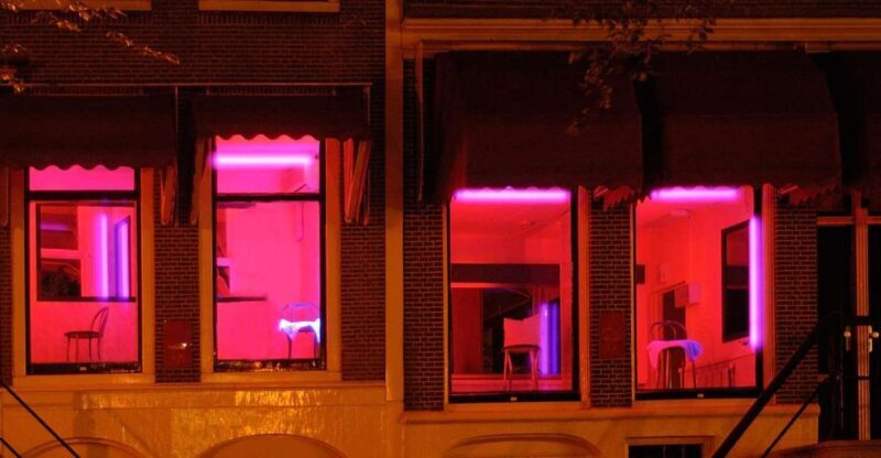 Amsterdam: Red Light District 1-hour Smartphone Audio Tour - FAQ