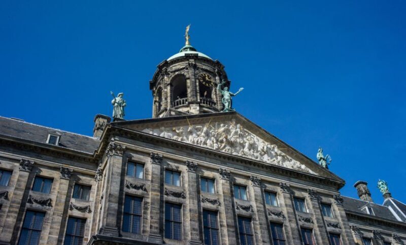 Amsterdam: Red Light District & City Tour German or English - Authentic Perspectives from Reviews