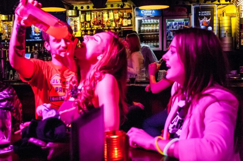 Amsterdam: Red Light District Pub Crawl with Unlimited Shots - The Bars and Nightclub