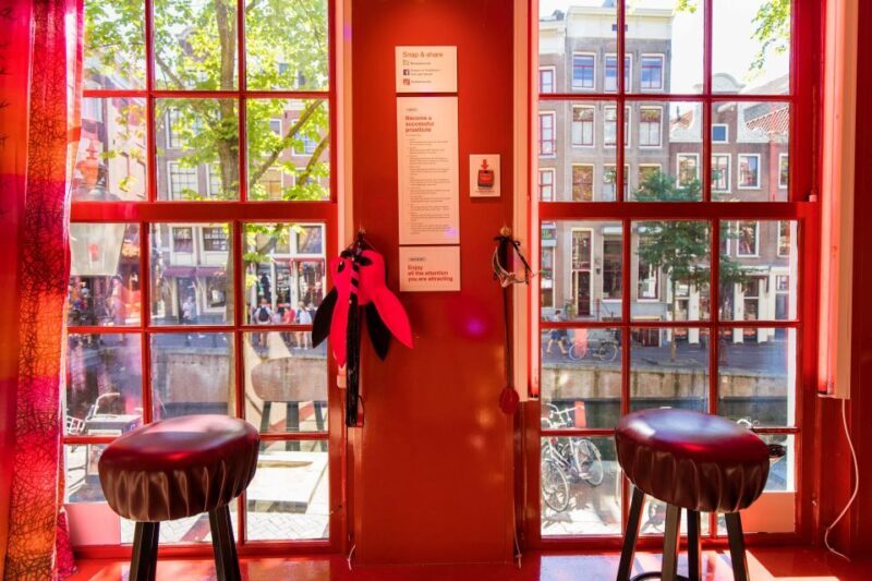 Amsterdam: Red Light Secrets Museum and 1-Hour Canal Cruise - FAQ