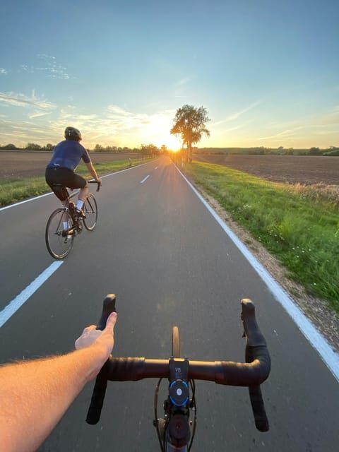 Amsterdam: Road Bike Rental with Self Guided Tour - Is This Tour Right for You?