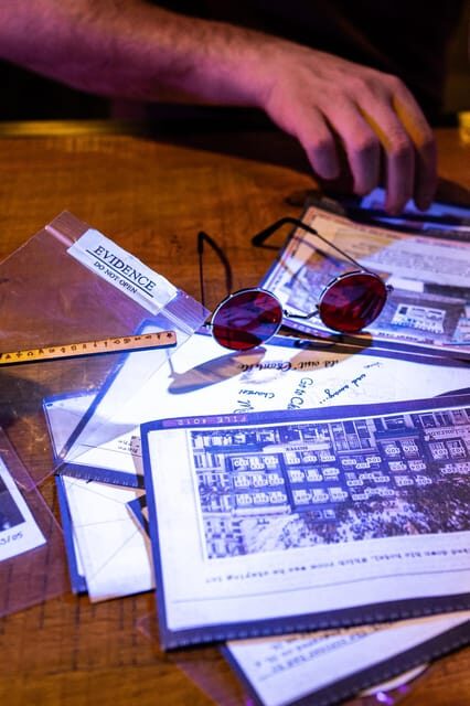 Amsterdam: Self-guided Red Light District Pub Crawl Mystery - Who Will Love This?