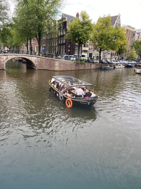 Amsterdam Small-Group Canal Cruise Including Snacks/Drinks - FAQ: Your Questions Answered