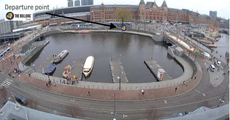 Amsterdam: The Bulldog Boat With 2 Drinks (420 Friendly) - The Social Dimension and Authenticity