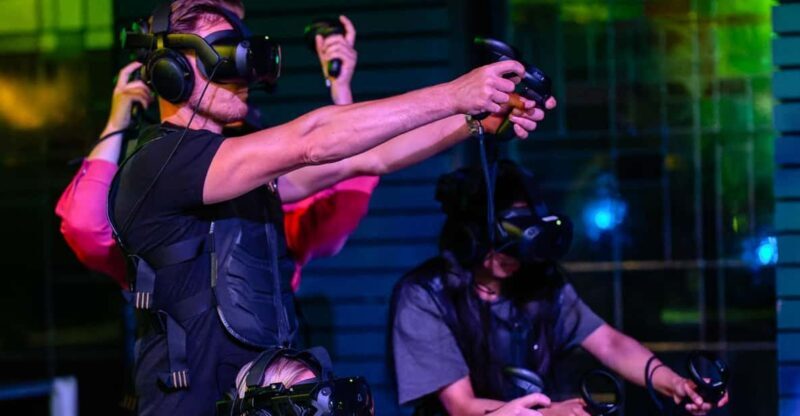 Amsterdam: Ultimate VR Experience: 60 minutes - The Sum Up