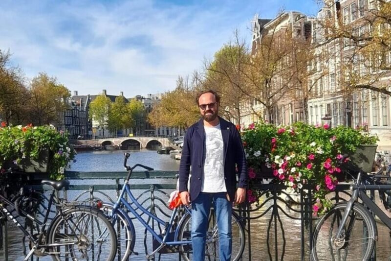 Amsterdam: Walking Tour of Historic Center - Key Points