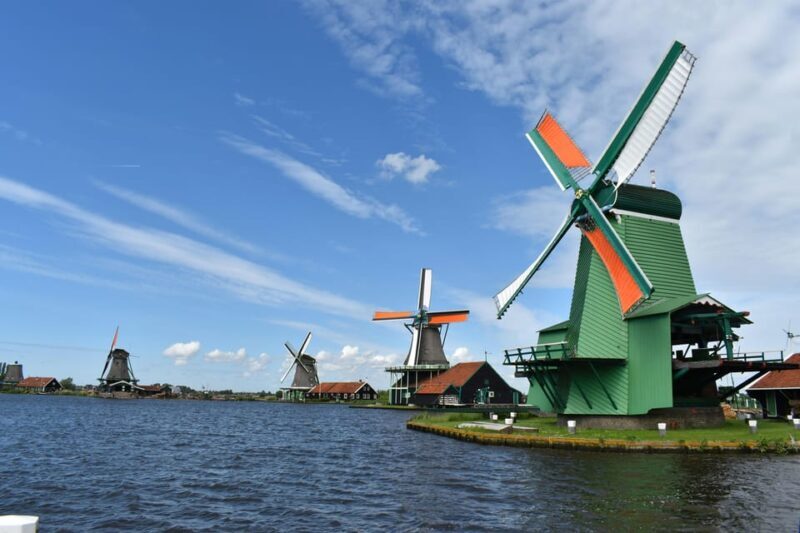 Amsterdam: Zaanse Schans, Edam, Volendam, Marken Guided Tour - How the Tour Works: Logistics and Experience