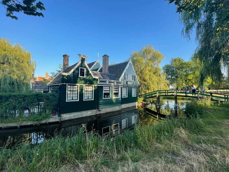 Amsterdam: Zaanse Schans Windmills Guided Tour - Key Points