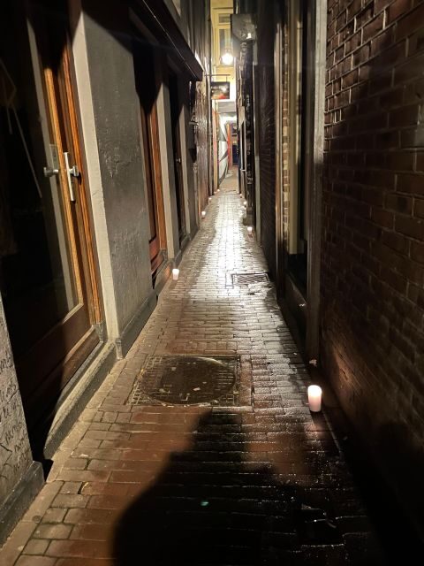 Amsterdams Ghostly Experiences Group Tour - FAQ