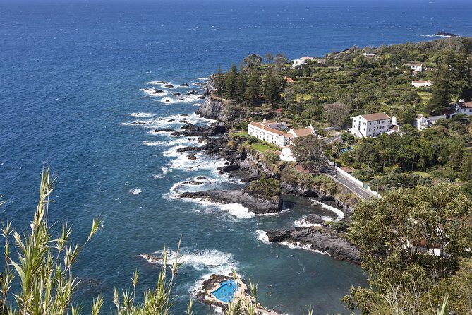 An Adventure Through the EAST of São Miguel island - Who Will Love This Tour?