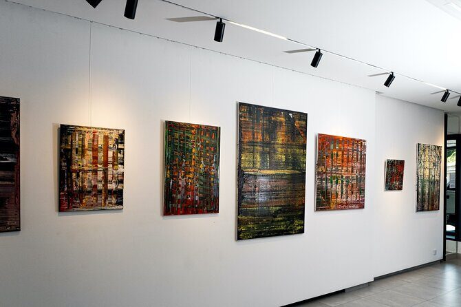 An Afternoon of Contemporary Art in Phnom Penh by Tuk Tuk - FAQs