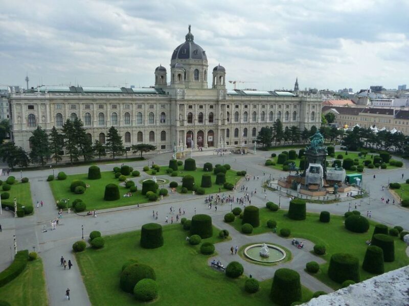 An Introduction to Vienna Walking Tour - Practical Tips for Participants