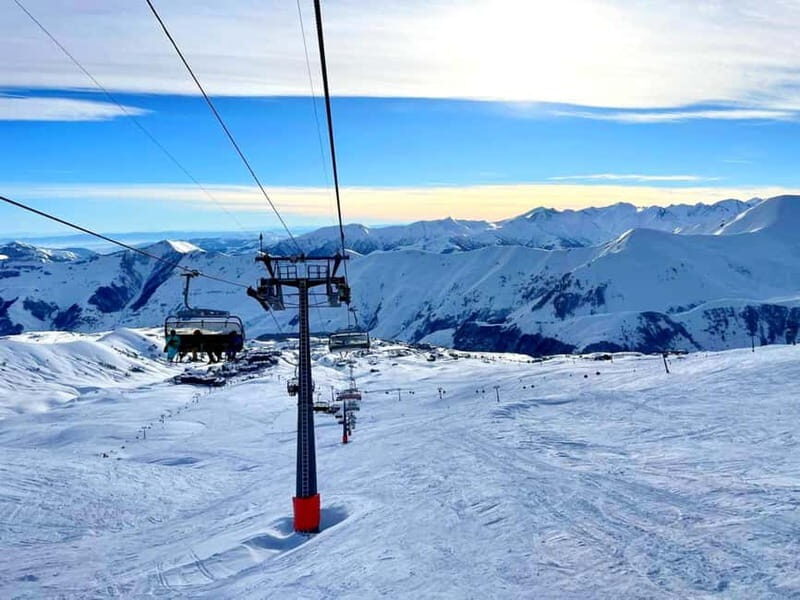 An unforgettable and wonderful tour to Gudauri - Kazbegi - Return to Tbilisi