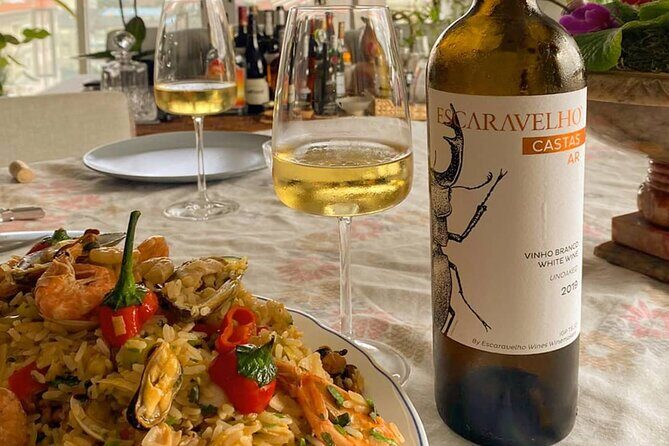 An Unforgettable Evening: Authentic Portuguese Dinner in Porto - The Experience in Detail
