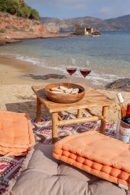 Ancient Greek Wine Tasting on the Beach with a Sommelier - Key Points