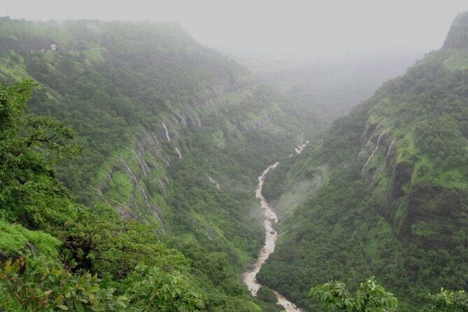 Ancient Wonders: Karla and Bhaja Caves Excursion from Mumbai - An Introduction to the Tour: What Sets It Apart?