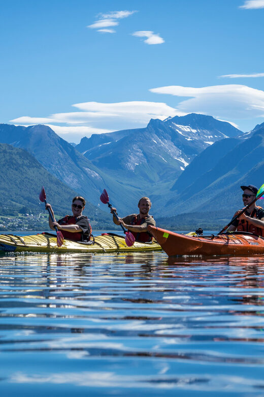 Åndalsnes: Kayaking in Majestic Romsdalsfjord - The Scenery and Why It Matters