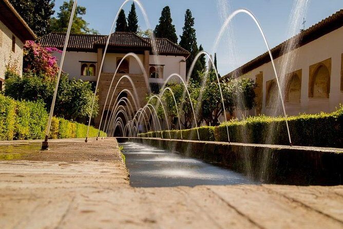 Andalusia 5-Day Guided Tour from Madrid via Cordoba - Day 1: From Madrid to Córdoba and Sevilla