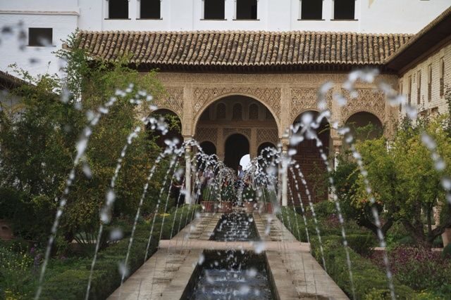 Andalusia and Valencia 6-Day Tour from Barcelona - Day 2: Madrid to Cordoba then Sevilla