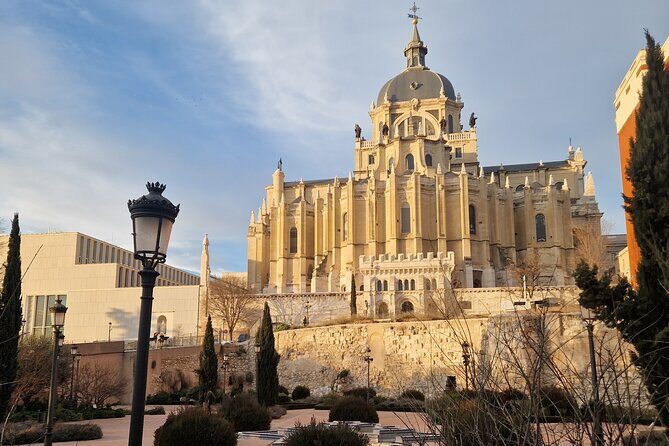 Andalusian Urban Escape - FAQs