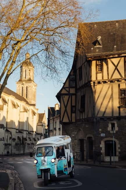 Angers: Ride in the Doutre in an electric Tuk Tuk - What’s Included and What’s Not