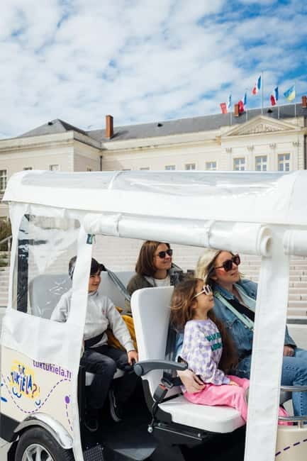 Angers: Street Art ride in an electric Tuk Tuk - What’s Included and What Not