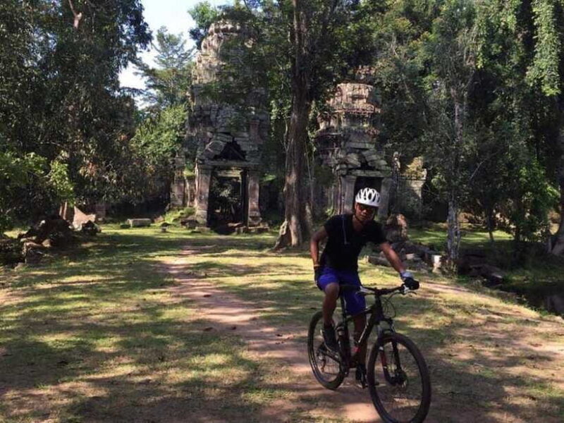 Angkor Cycling Tour - Support and Comfort