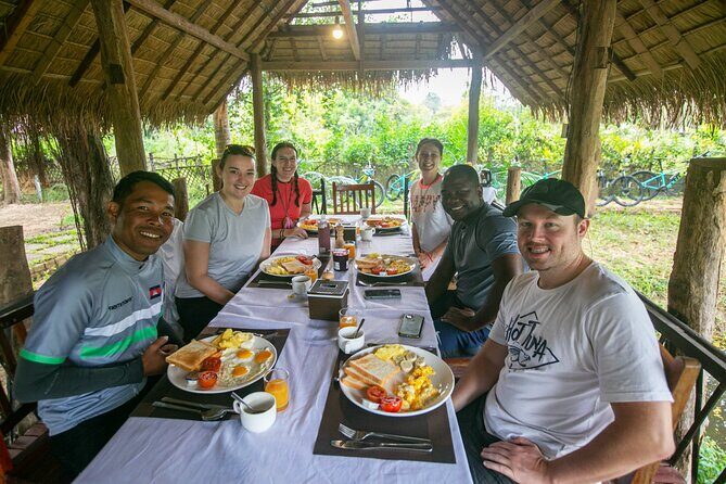 Angkor Sunrise Bike Tour with Breakfast and Lunch Included - Considerations and Practical Tips