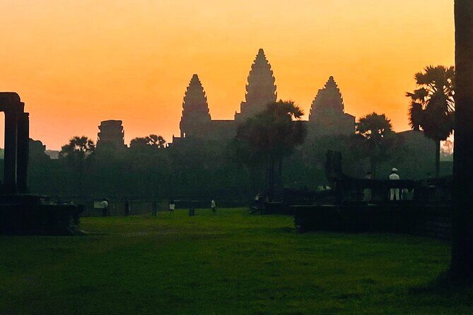Angkor Sunrise tours with Benteay Srei and Bengmealea Landmine, - FAQs