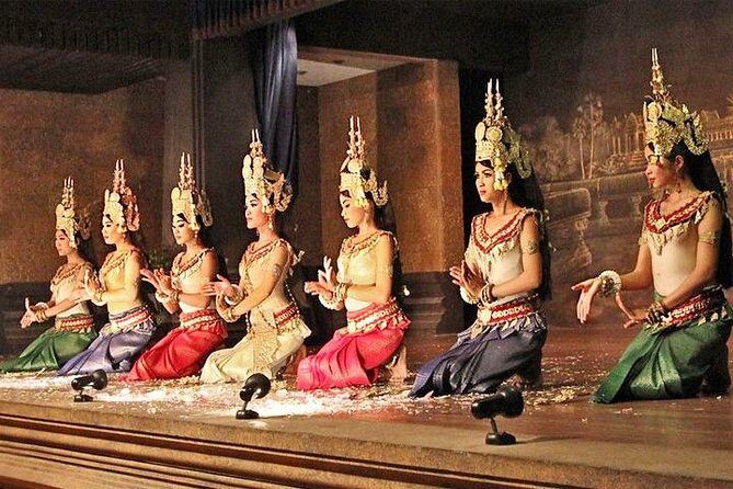 Angkor Village Apsara Theatre & Evening Tour by tuk tuk - Key Points