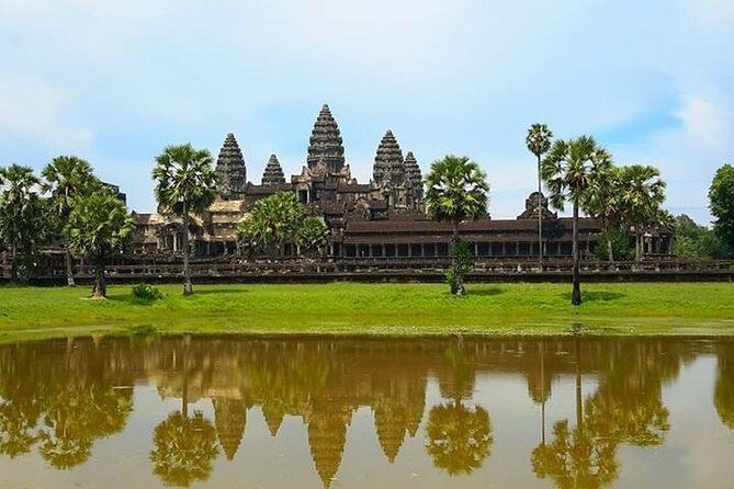 Angkor Wat 3-Day Tour from Bangkok - Journey through Cambodia: What the Itinerary Offers