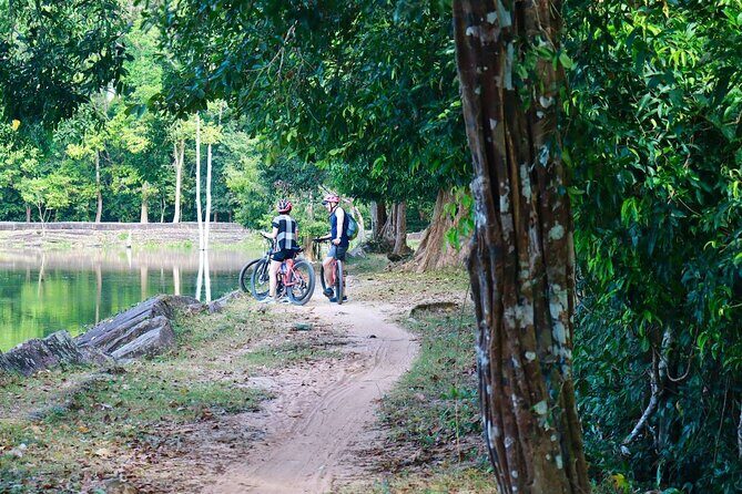 Angkor Wat Backroads Private Cycling Tour - Who Should Consider This Tour?