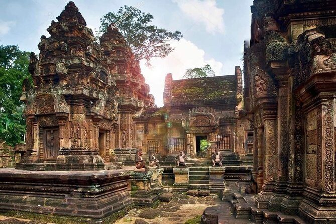 Angkor Wat, Banteay Srei, Ta Prohm & Angkor Thom - FAQs