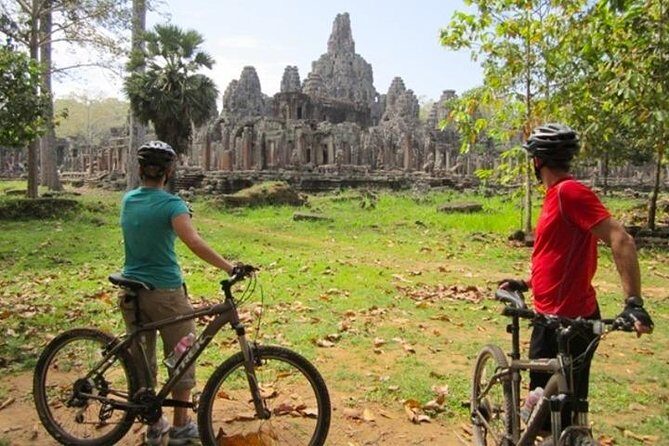 Angkor Wat & Bayon: the Smiling Temple Bike Tour - The Sum Up