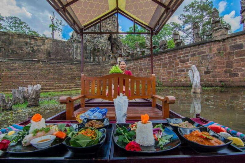 Angkor Wat: Private Sunrise Tour with Champagne Breakfast - Key Points