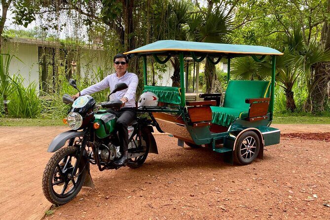 Angkor Wat Private Tour by Tuk Tuk with English Speakig Driver - The Experience: Comfort, Guidance, and Authenticity