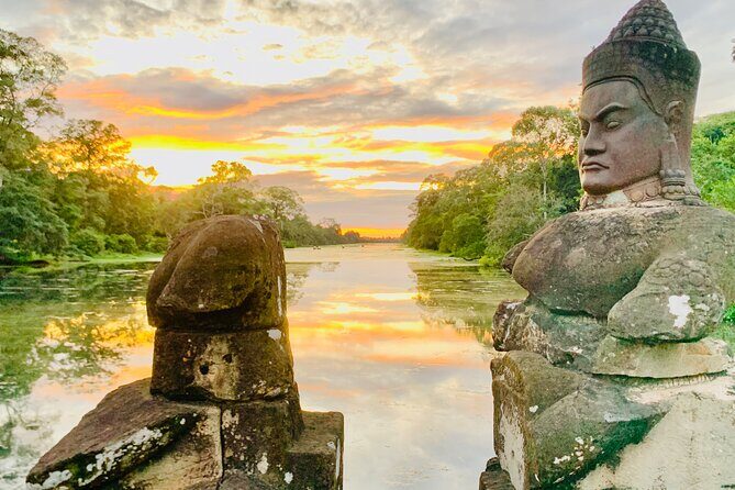 Angkor Wat Small Circuit & Sunset Tour - Key Points
